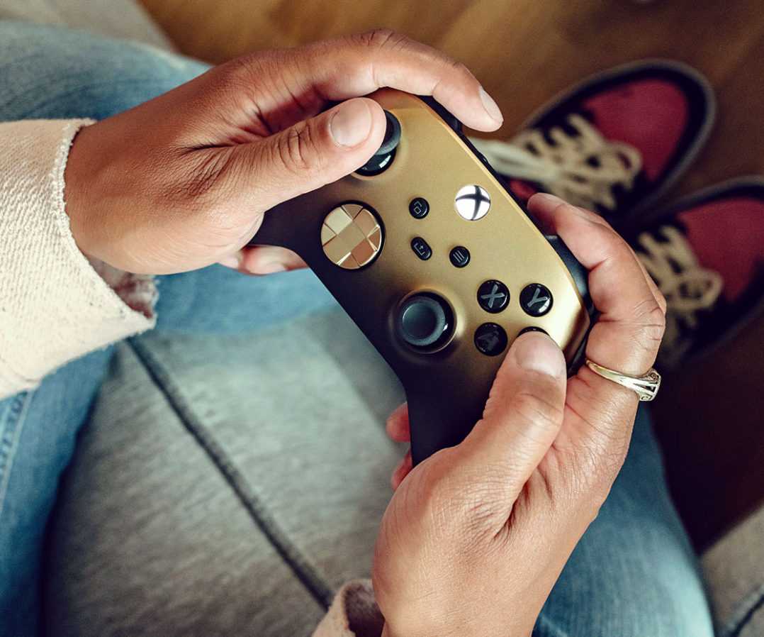 O novo controle Gold Shadow em breve nas suas mãos - Xbox Power